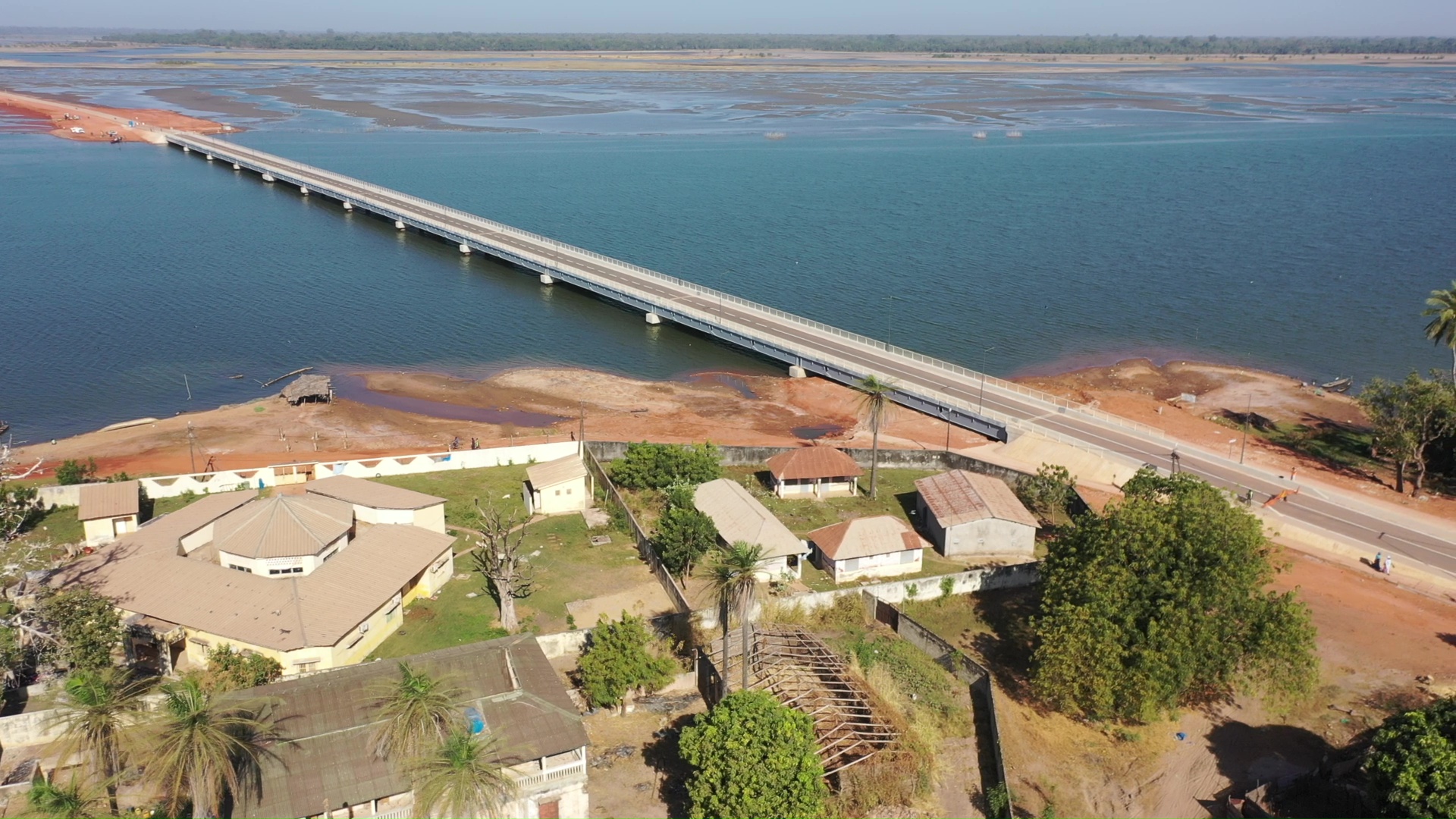 Pont Unibridge® Famara Ibrahima Sagna de Marsassoum : un ouvrage ...